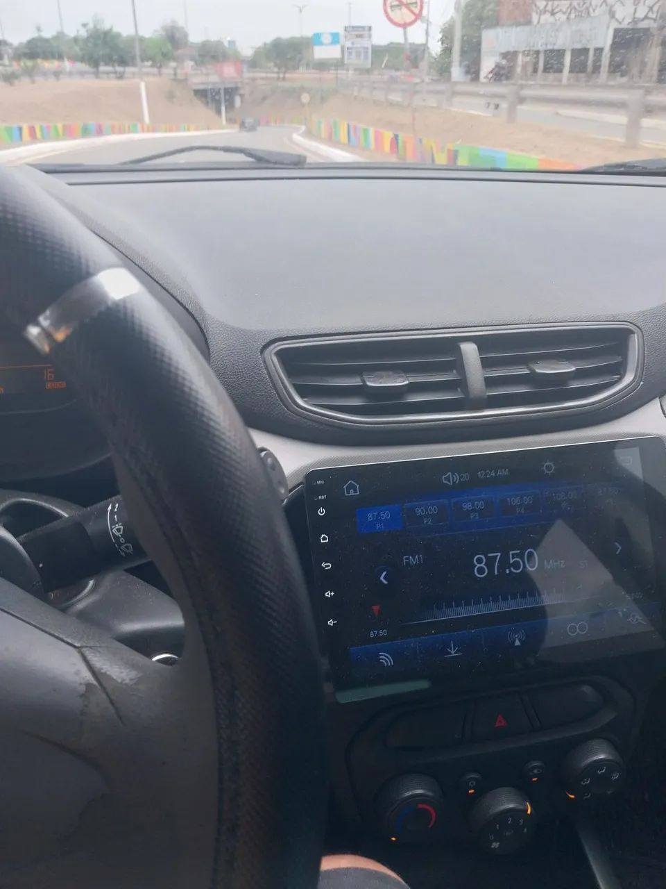 Alugo carro pra aplicativo e viajem - Trailers e carrinhos comerciais ...