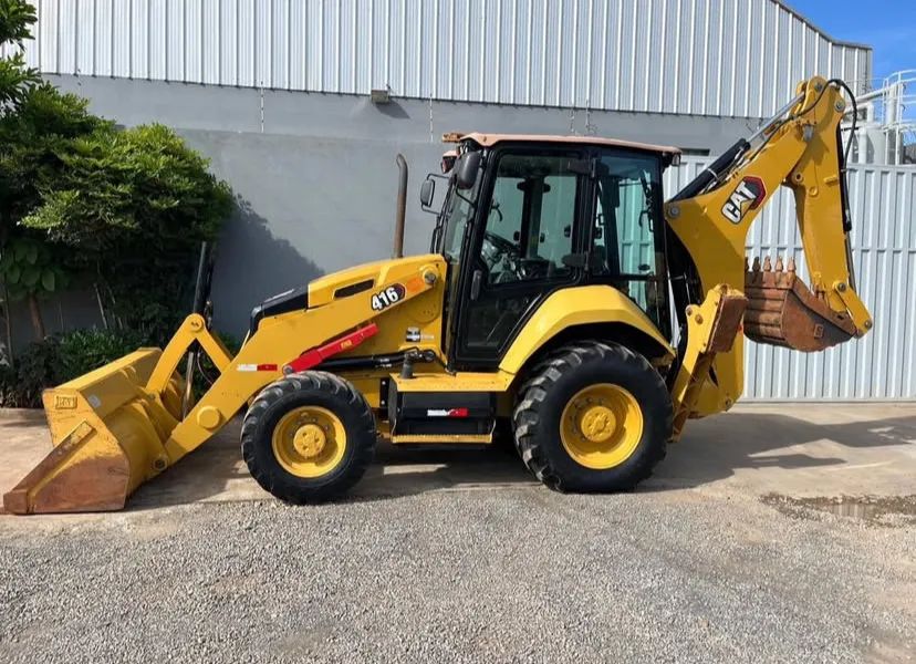 Retro Escavadeira Catepillar 416 - Tratores e máquinas agrícolas ...