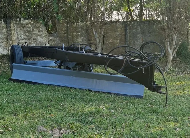 "plaina trator" no Brasil