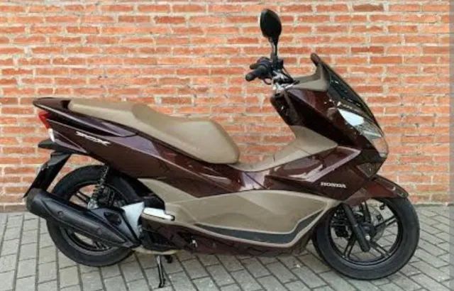 Motos HONDA PCX no Brasil