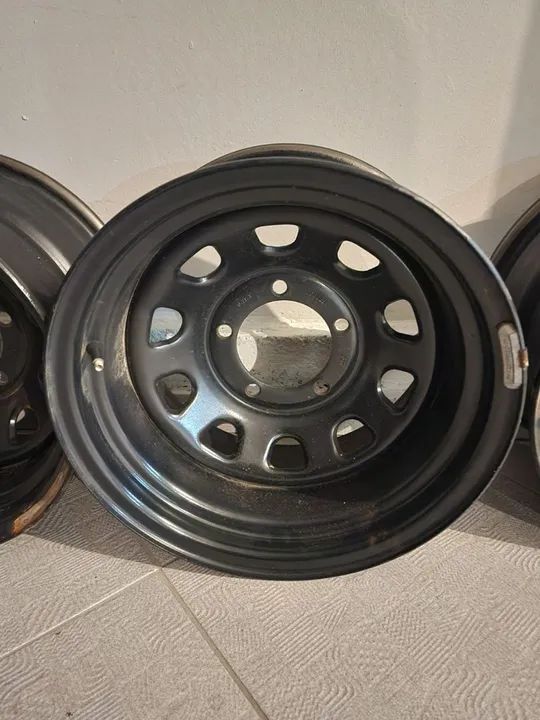Rodas aro 15 8" Jeep Rural F1000 jimny samurai F75 Niva - Carros, vans ...