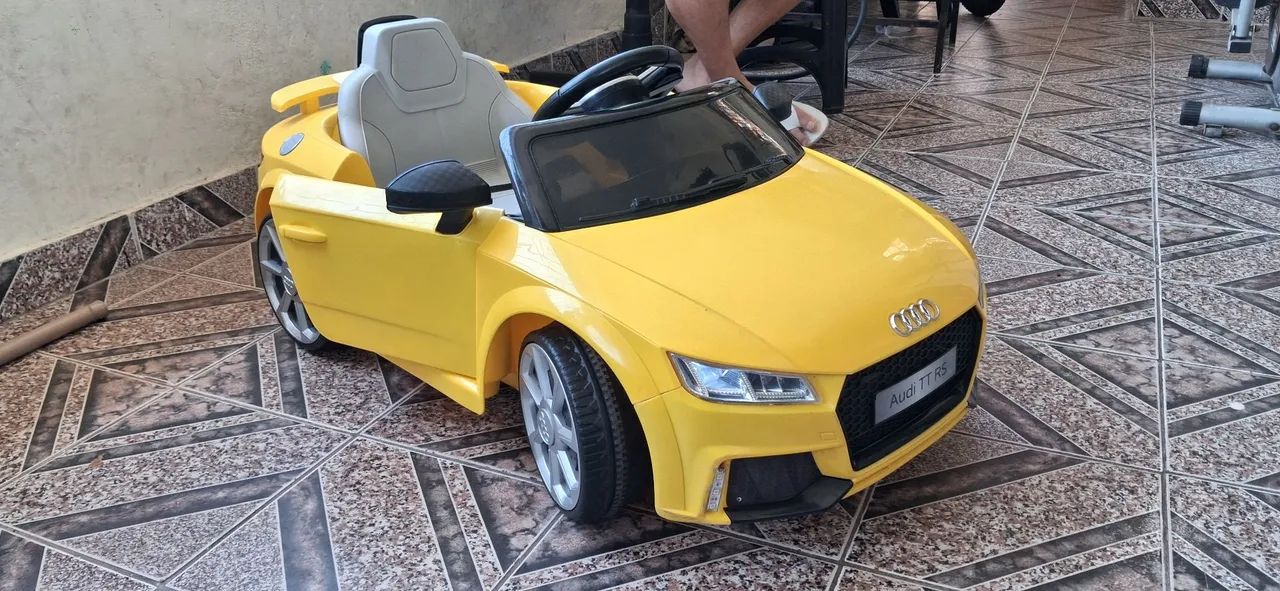 CARRINHO ELÉTRICO INFANTIL ÁUDIO TTRS - Brinquedos e Jogos - Maria ...