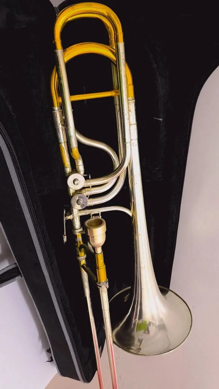 "trombone trombone" - Instrumentos musicais no Brasil
