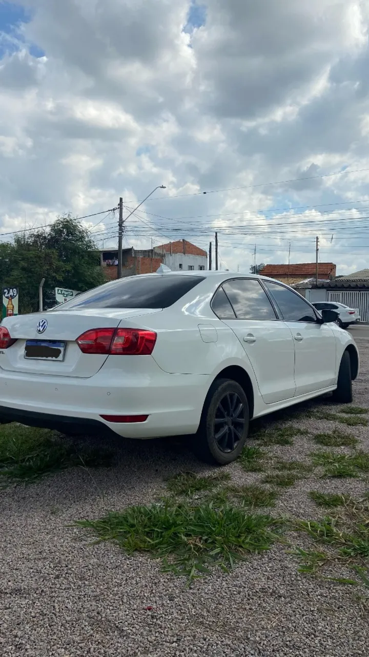 VOLKSWAGEN JETTA 2013 Usados e Novos