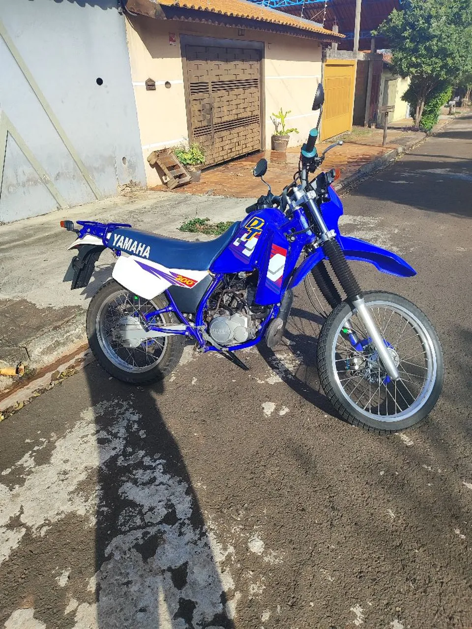 Motos YAMAHA DT no Brasil