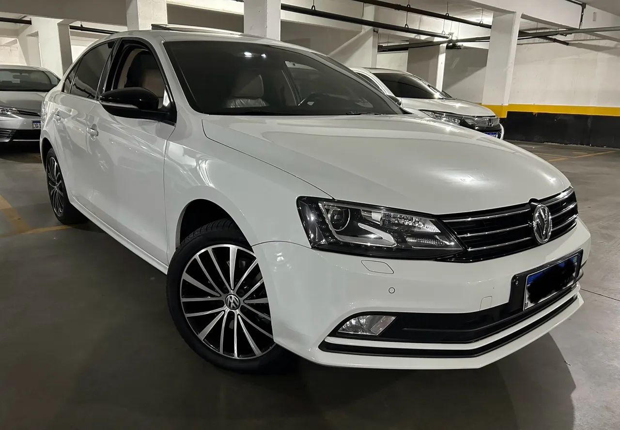 VOLKSWAGEN JETTA 2016 Usados e Novos