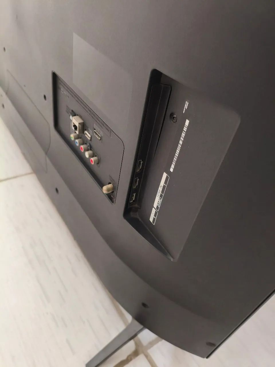 Smart TV LED 43 UHD 4K - LG 43UN7300 - Bluetooth, Wi-Fi, HDR, ThinQ AI ...