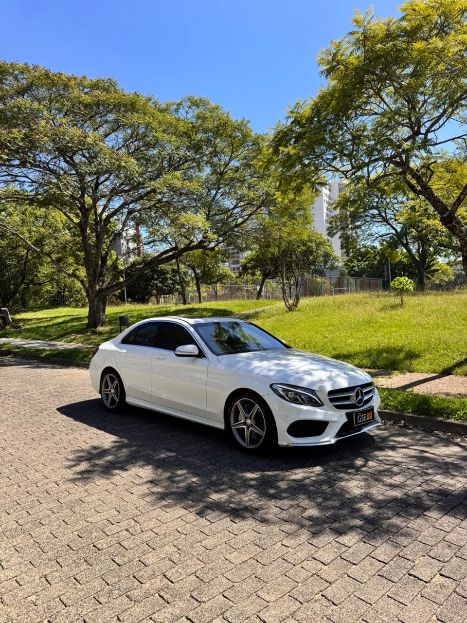 MERCEDES-BENZ C-250 2015 Usados e Novos