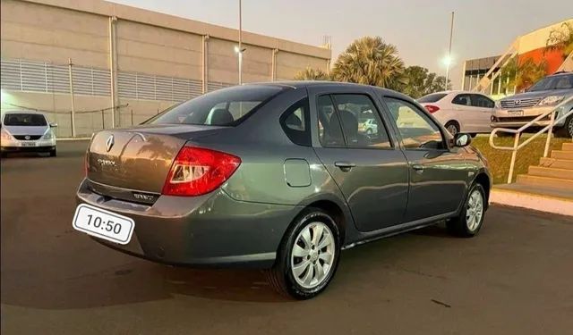 RENAULT SYMBOL Usados e Novos em Presidente Prudente e região, SP