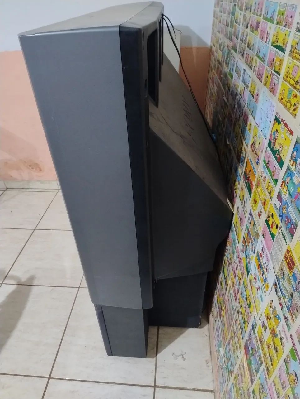 TV de Tubo Sony 32 polegadas - TVs - Asa Sul, Brasília 1424424074 | OLX