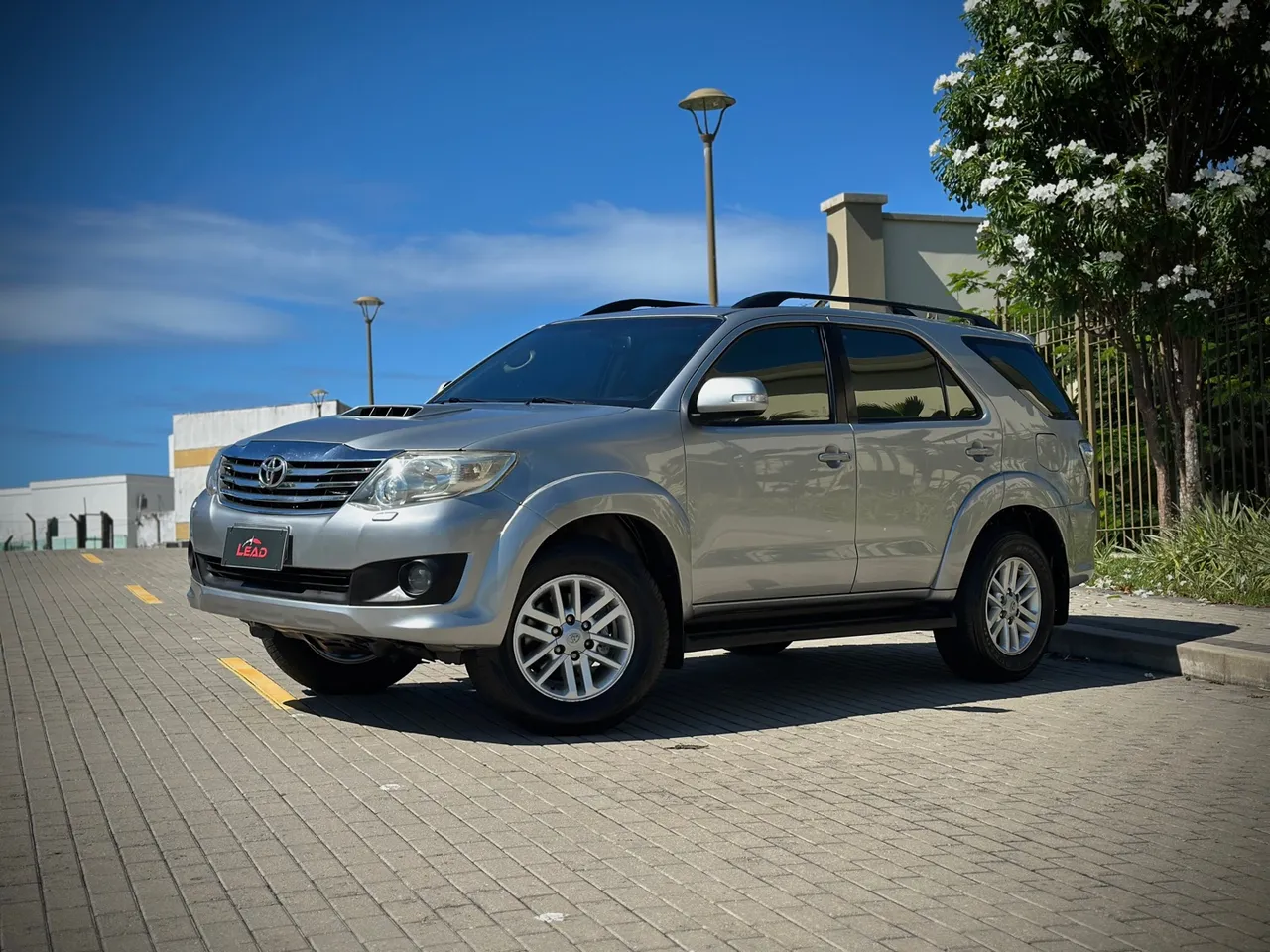 "toyota sw4 2015" - Carros Usados e Novos à venda