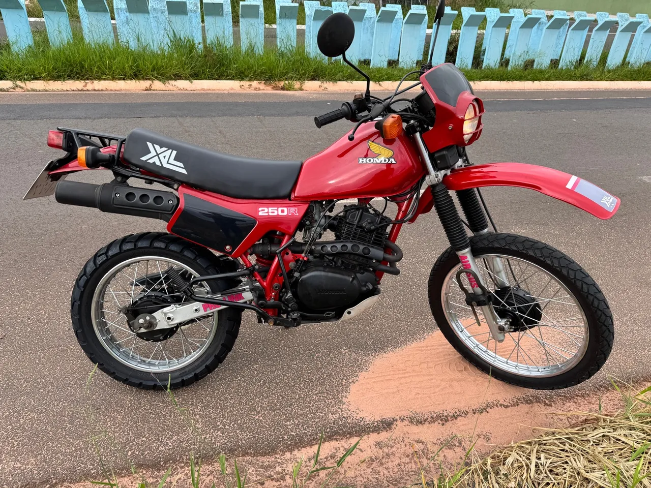 Motos HONDA XLX no Brasil