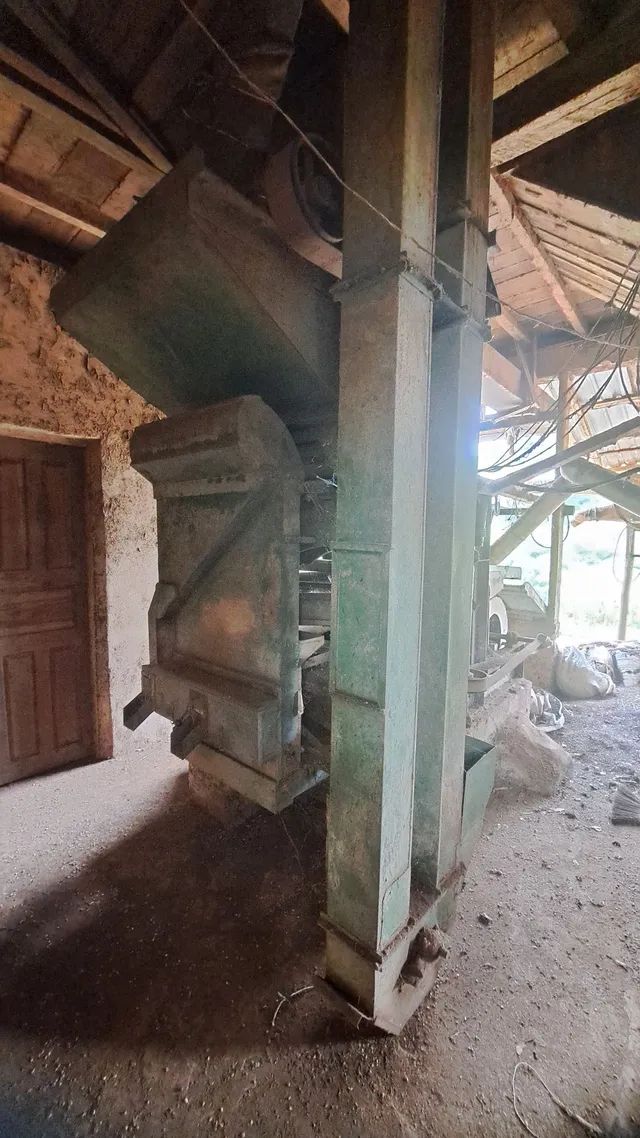 "maquina de pilar cafe" no Brasil