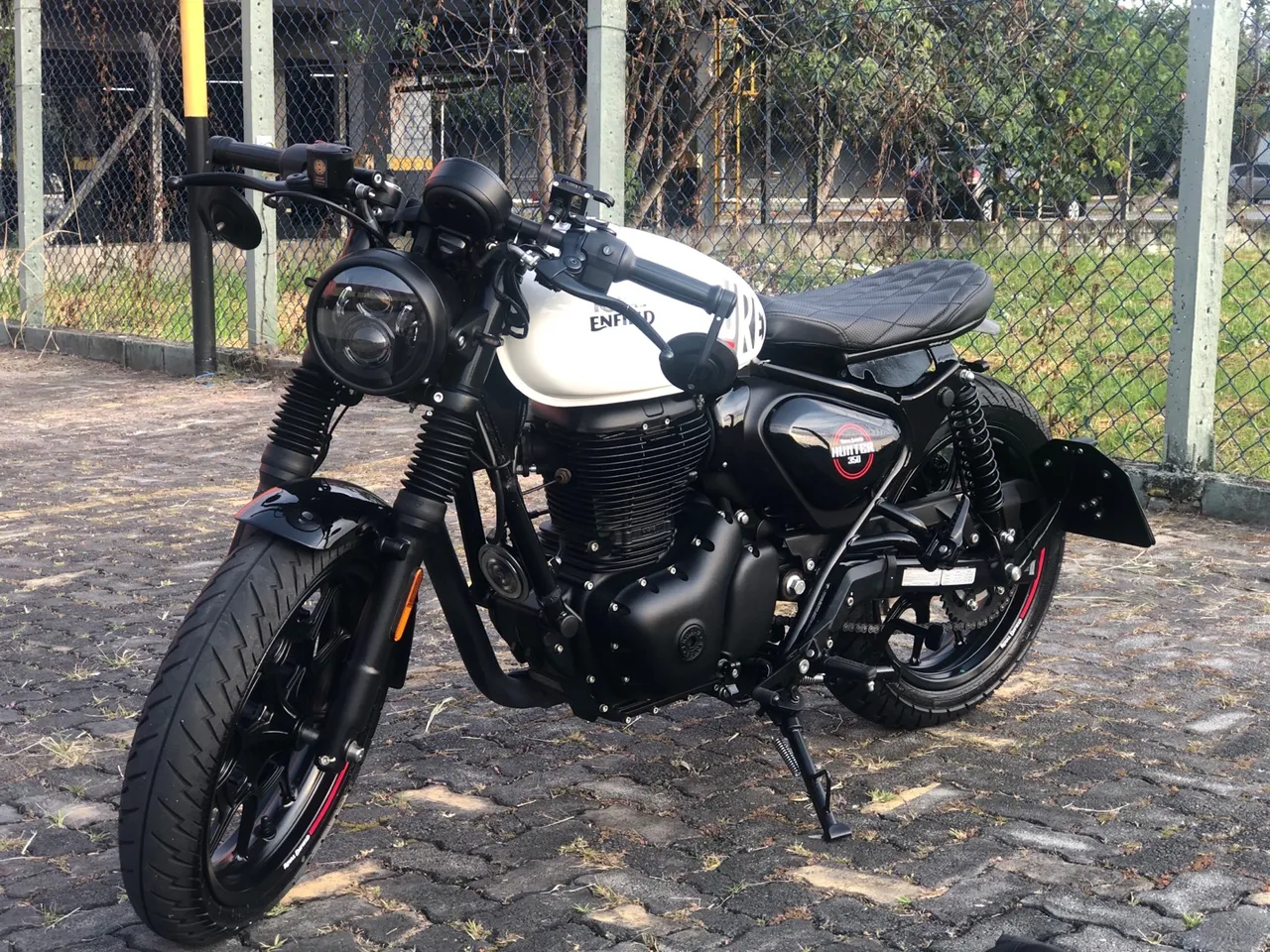 Motos ROYAL ENFIELD HUNTER 350 no Brasil
