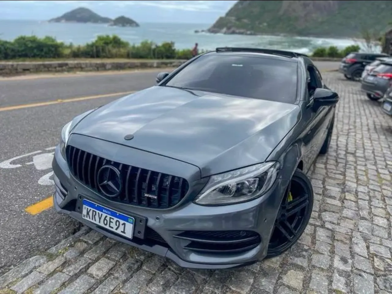 MERCEDES-BENZ C-180 CGI COUPE AVANT. 1.6 TB 16V AUT. Usados e Novos