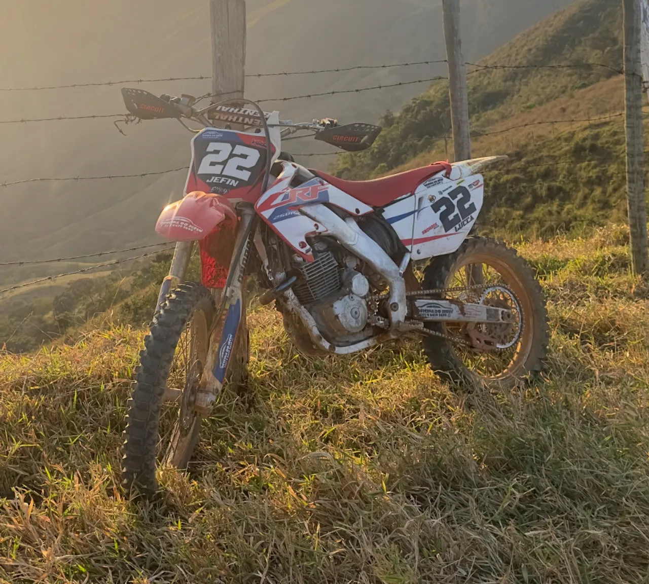 Motos HONDA CRF no Brasil