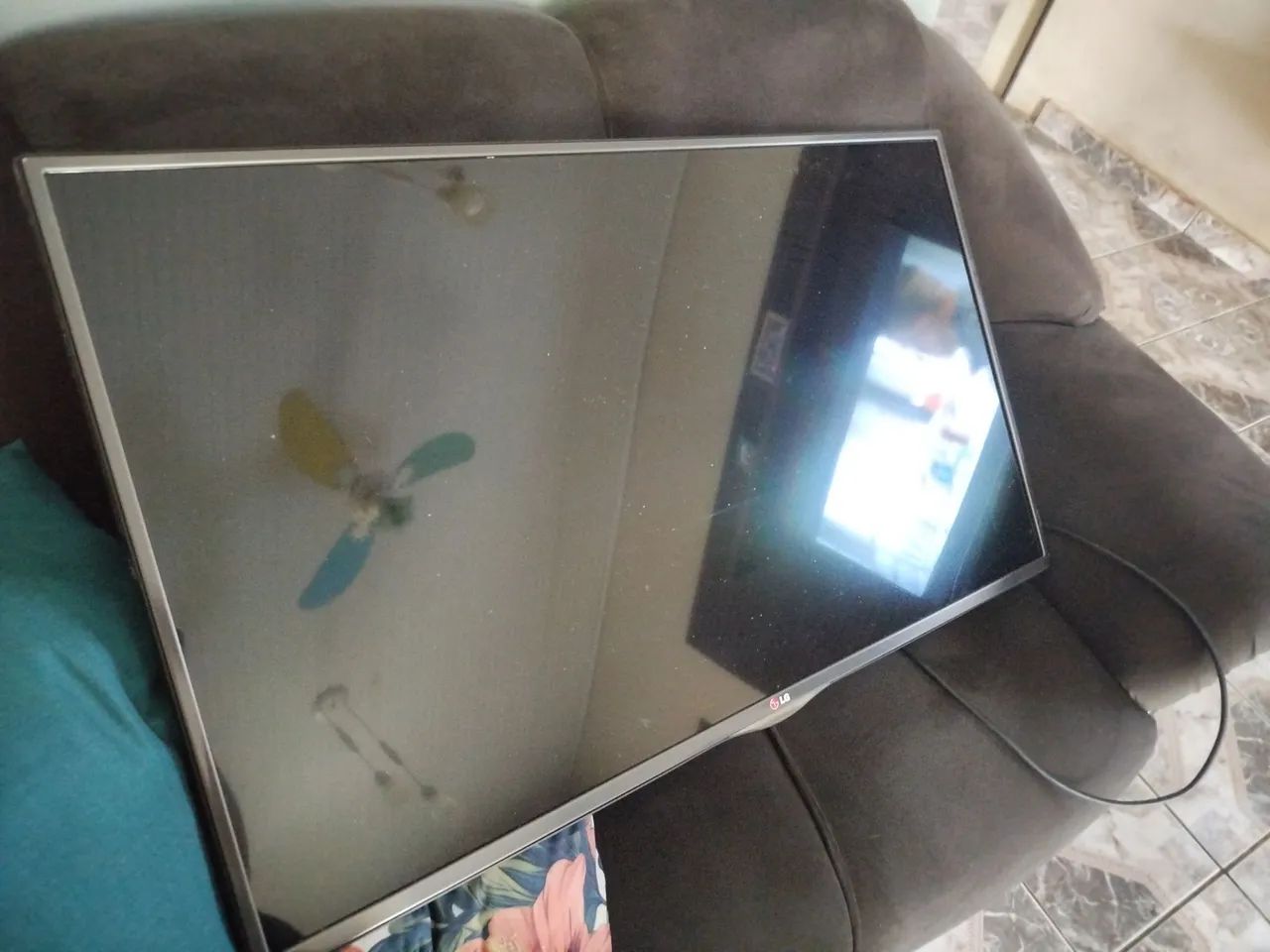 Tv LG 42 polegadas (defeito) - TVs - Conjunto Universitário, Rio Branco 1366043620 | OLX