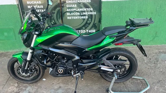Motos Bajaj Dominar 400 no Brasil