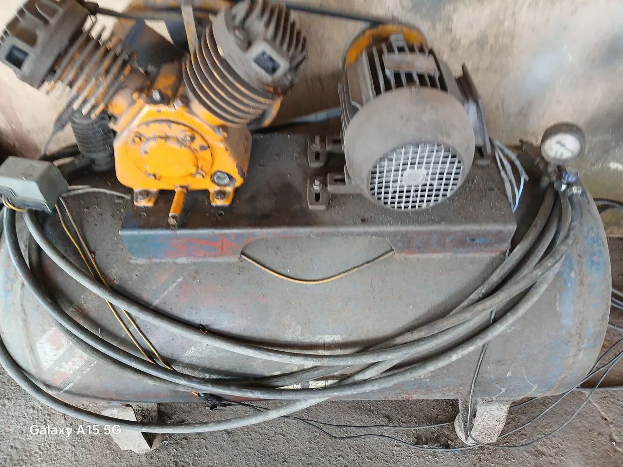 Vendo ese compressor funcionando - Equipamentos Para Comércio ...