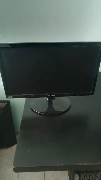 Monitor Samsung de 19 polegadas - Monitores - Oswaldo Cruz, Rio de Janeiro 1385029603 | OLX