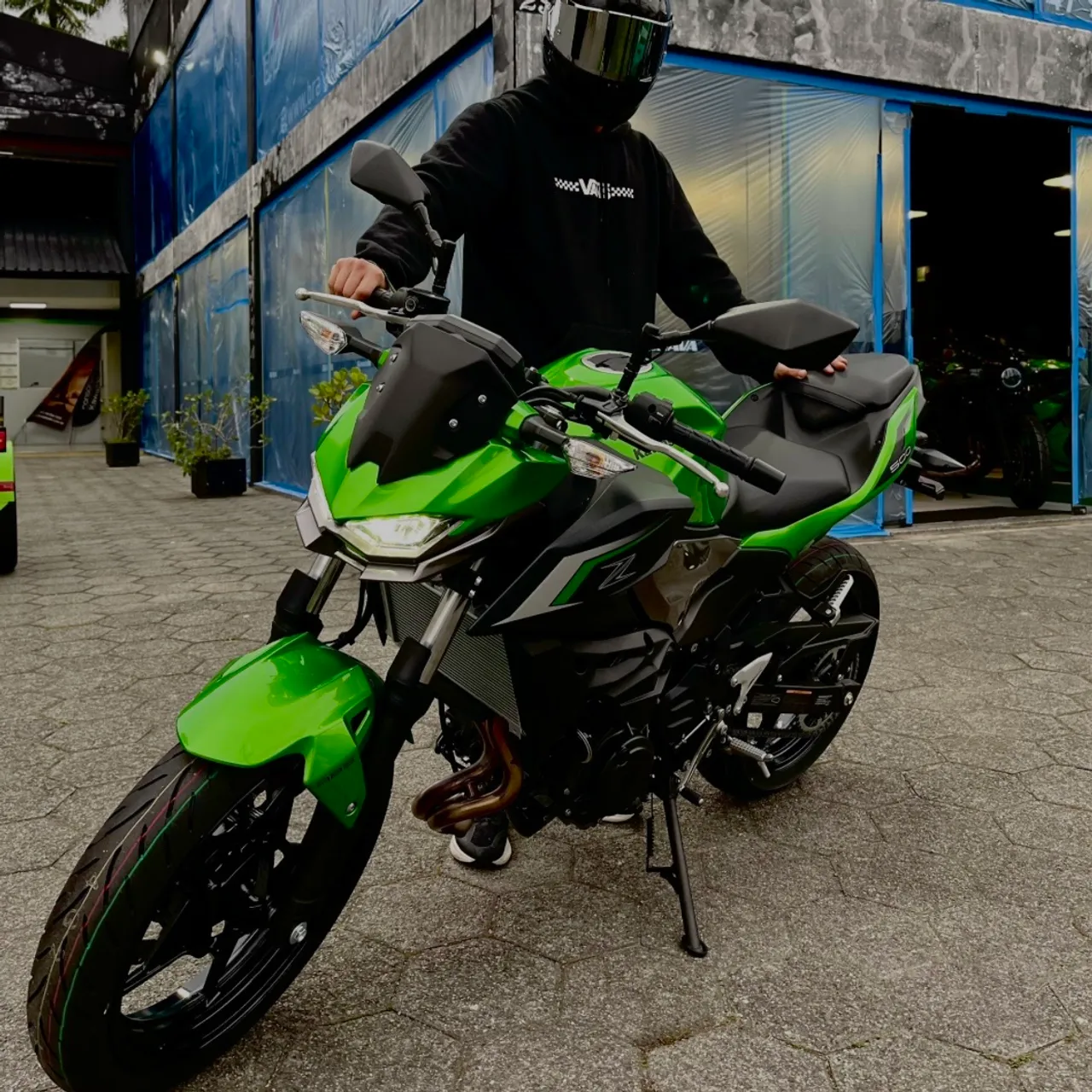 Motos Kawasaki Z 500 no Brasil
