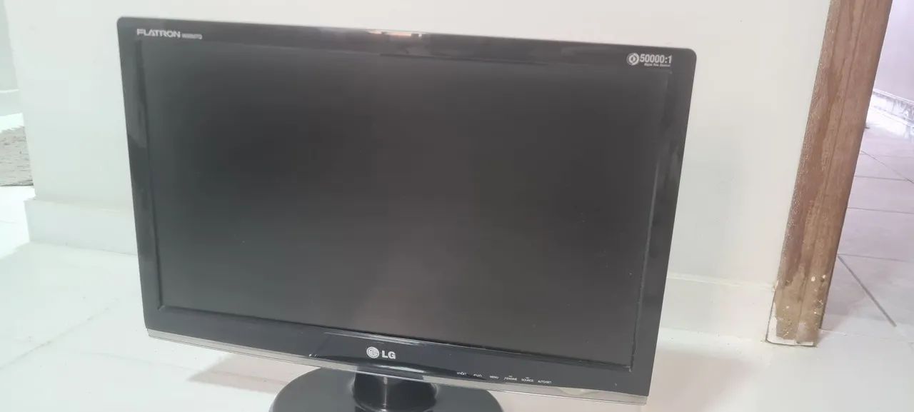 Monitor LG LCD - Tela LCD 20 polegadas - Monitores - Norte (Águas Claras), Brasília 1376297214 | OLX