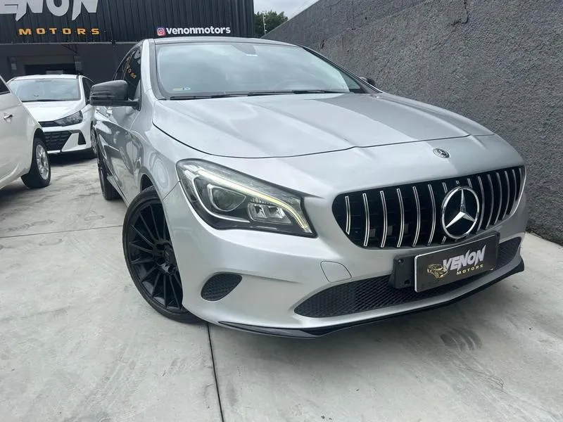 MERCEDES-BENZ CLA-180 2018 Usados e Novos