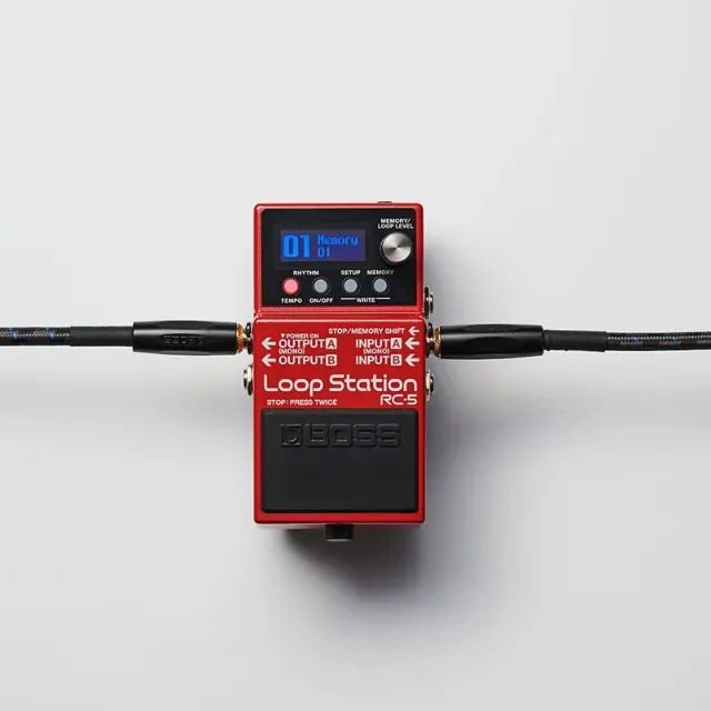 Pedal de efeito Boss Loop Station RC-5 vermelho, Usado uma única vez ...