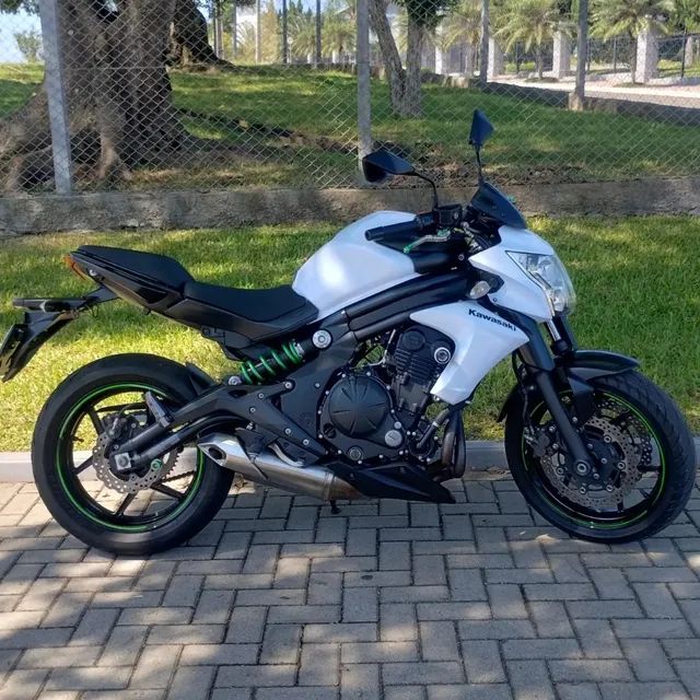 Motos KAWASAKI ER-6N 2015 no Brasil