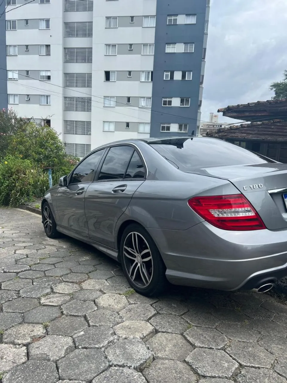MERCEDES-BENZ C-180 2013 Usados e Novos