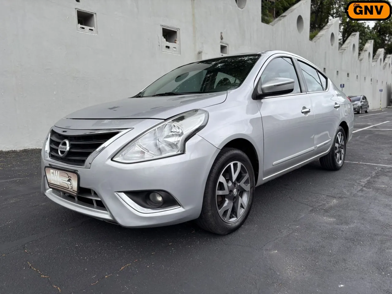 "nissan versa 2016" - Carros Usados e Novos à venda