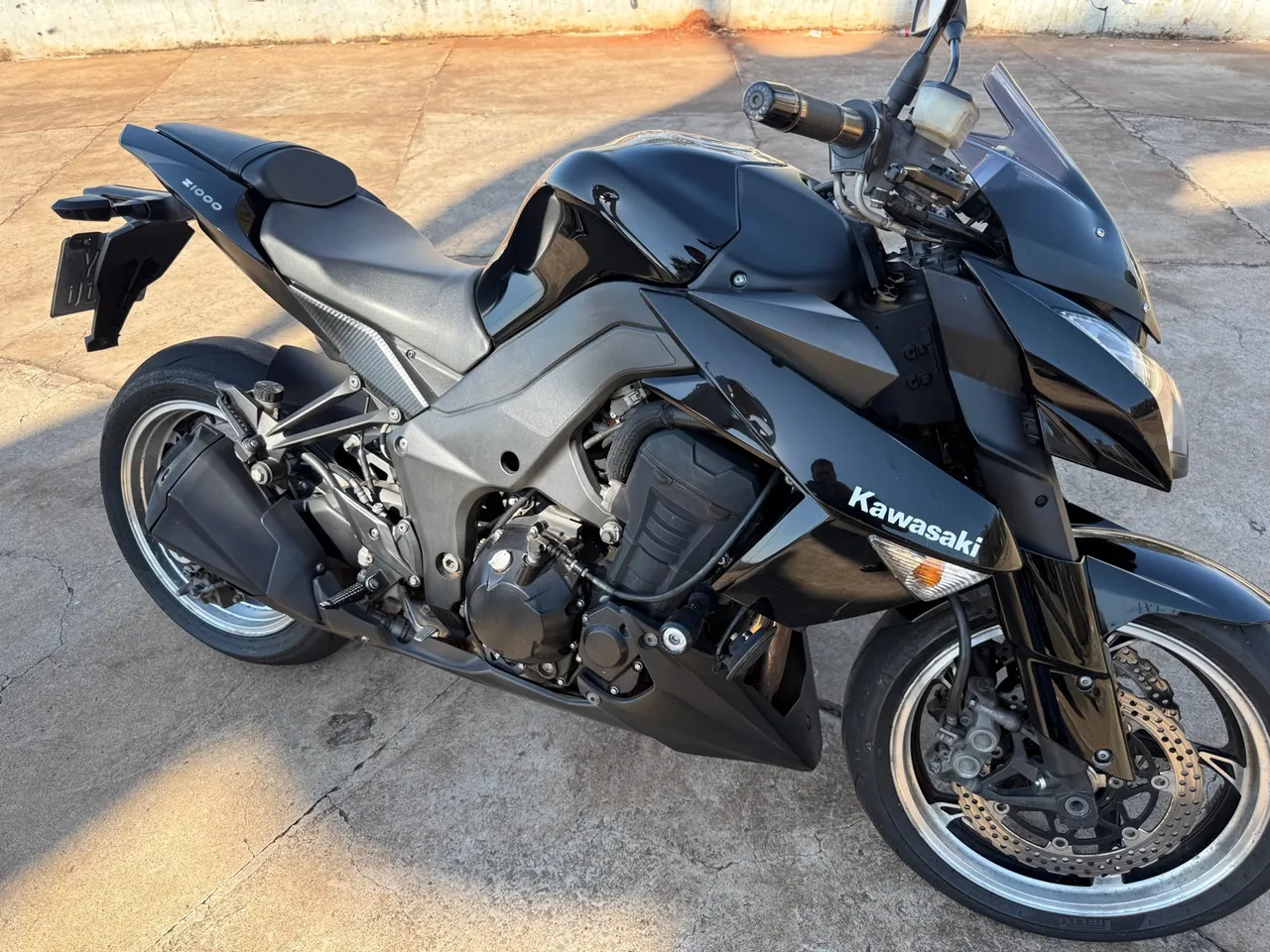 Motos KAWASAKI Z 1000 no Brasil