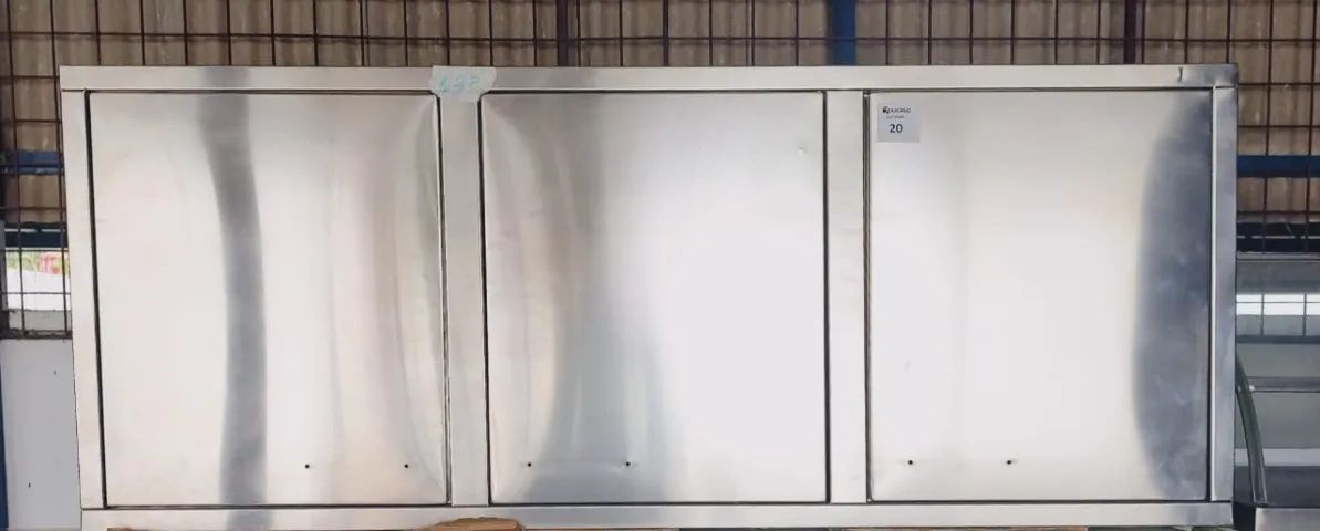 ARMARIO AÇO INOX SUSPENSO 03 PORTAS - Gastronomia e Hotelaria - Capão ...