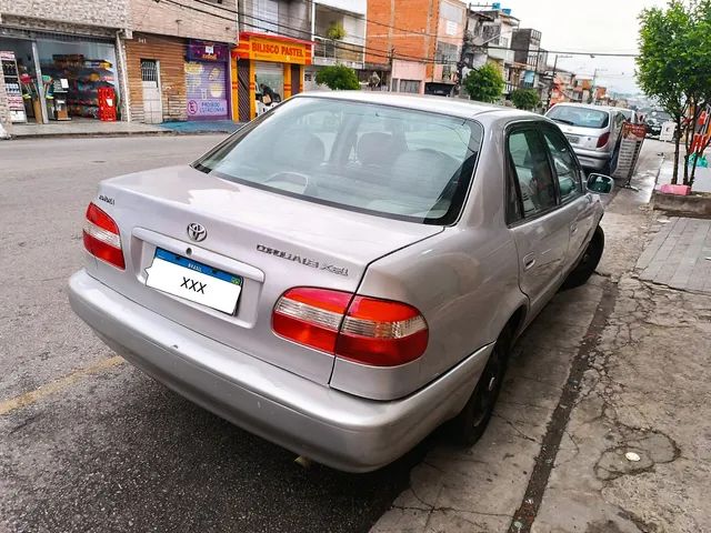 TOYOTA COROLLA 2000 Usados e Novos