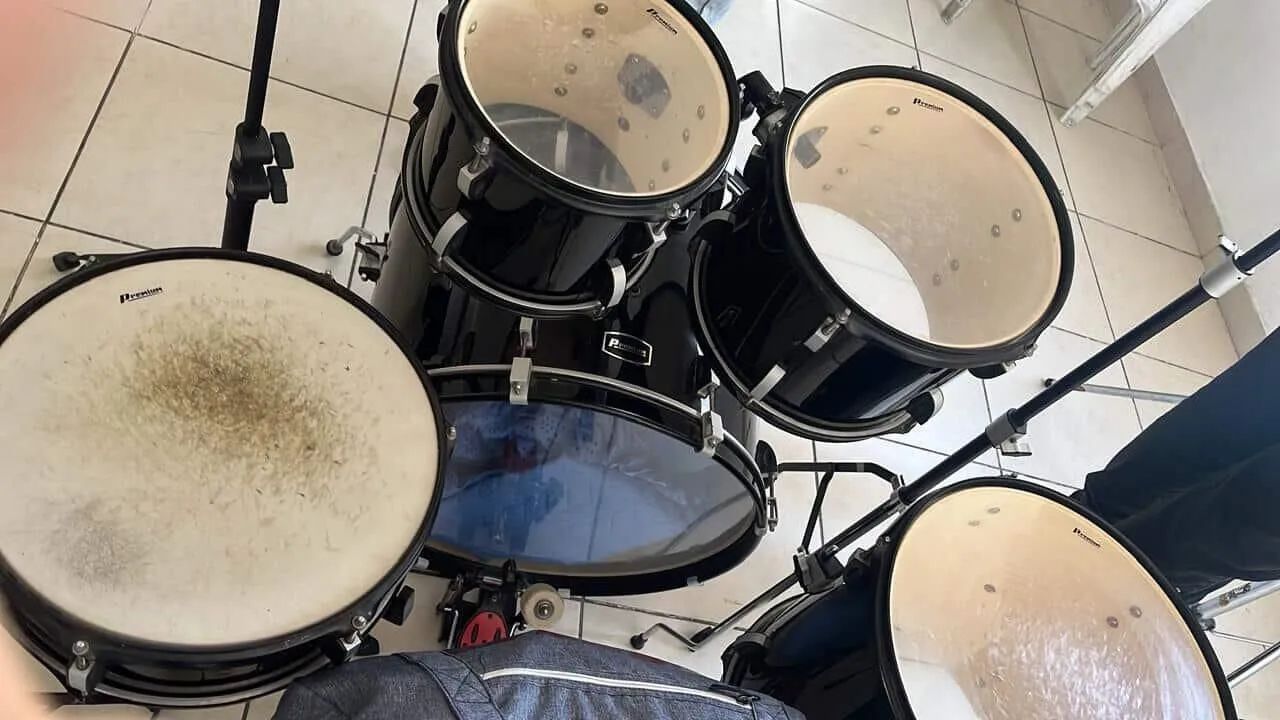 BATERIA ACÚSTICA À VENDA (Marca Premium) - Instrumentos musicais ...
