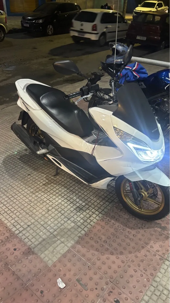 Motos HONDA PCX 2016 no Brasil