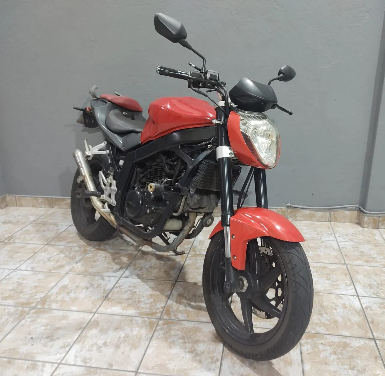 Motos KASINSKI COMET no Brasil