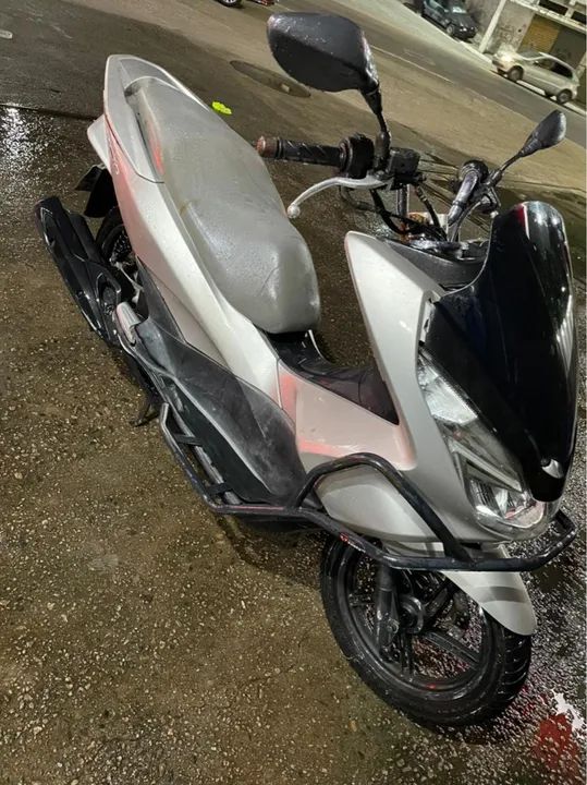 Motos HONDA PCX 2017 no Brasil