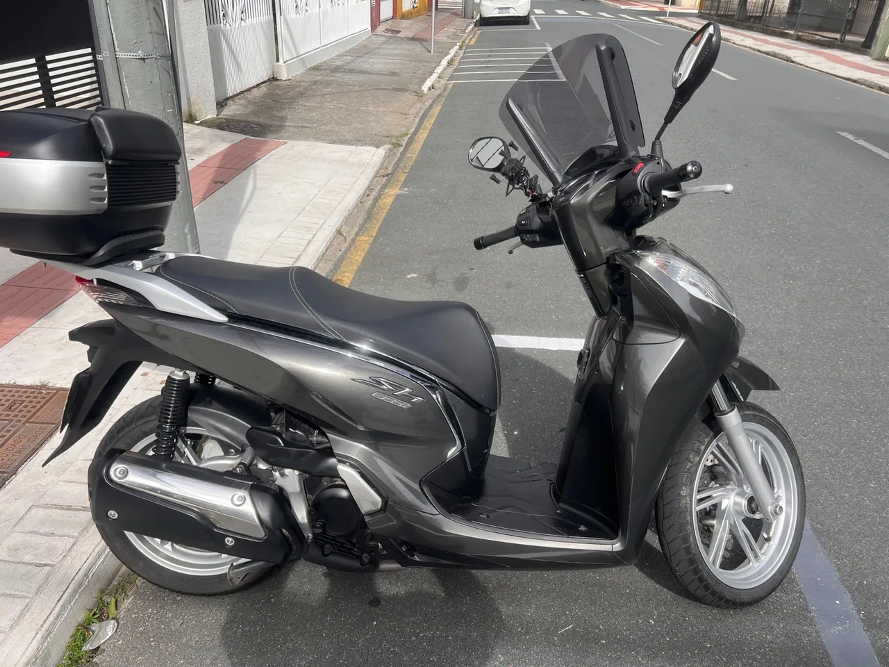 Motos HONDA SH no Brasil