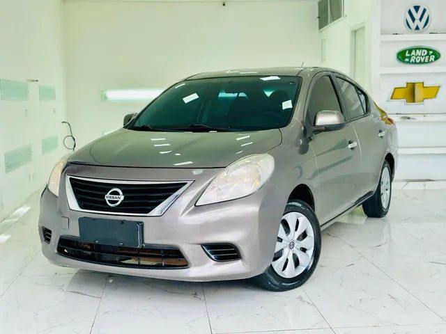 NISSAN VERSA 2013 Usados e Novos