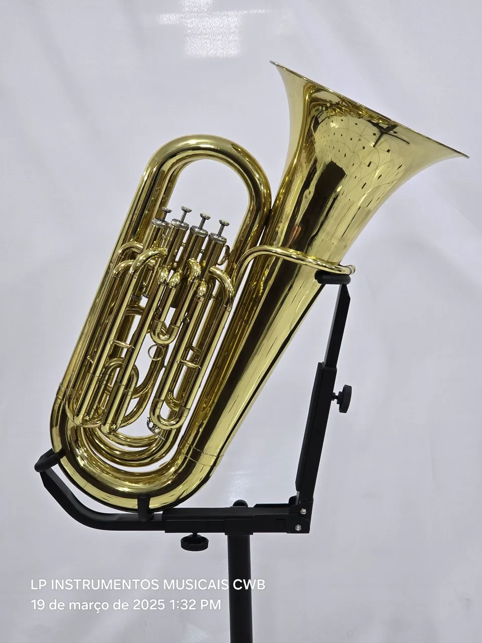 "tuba weril" - Instrumentos musicais no Brasil