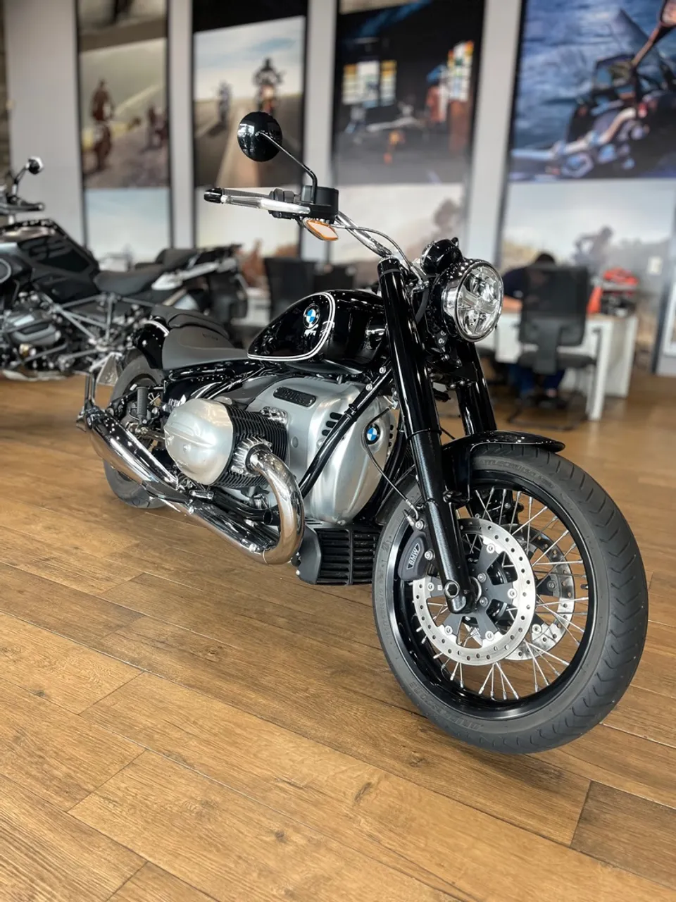 Motos BMW R 18 no Brasil