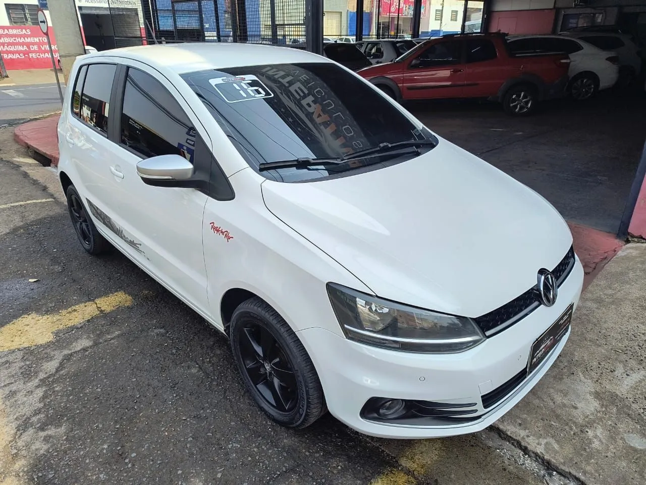 VOLKSWAGEN FOX ROCK IN RIO 1.6 MI TOTAL FLEX 8V 5P Usados e Novos - São ...