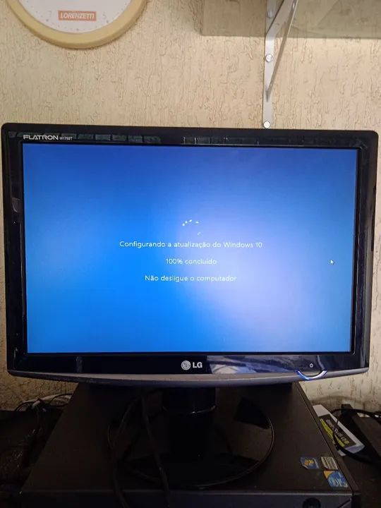 Monitor LG 17 polegadas led completo - Monitores - Setor Sul (Gama), Brasília 1379964805 | OLX