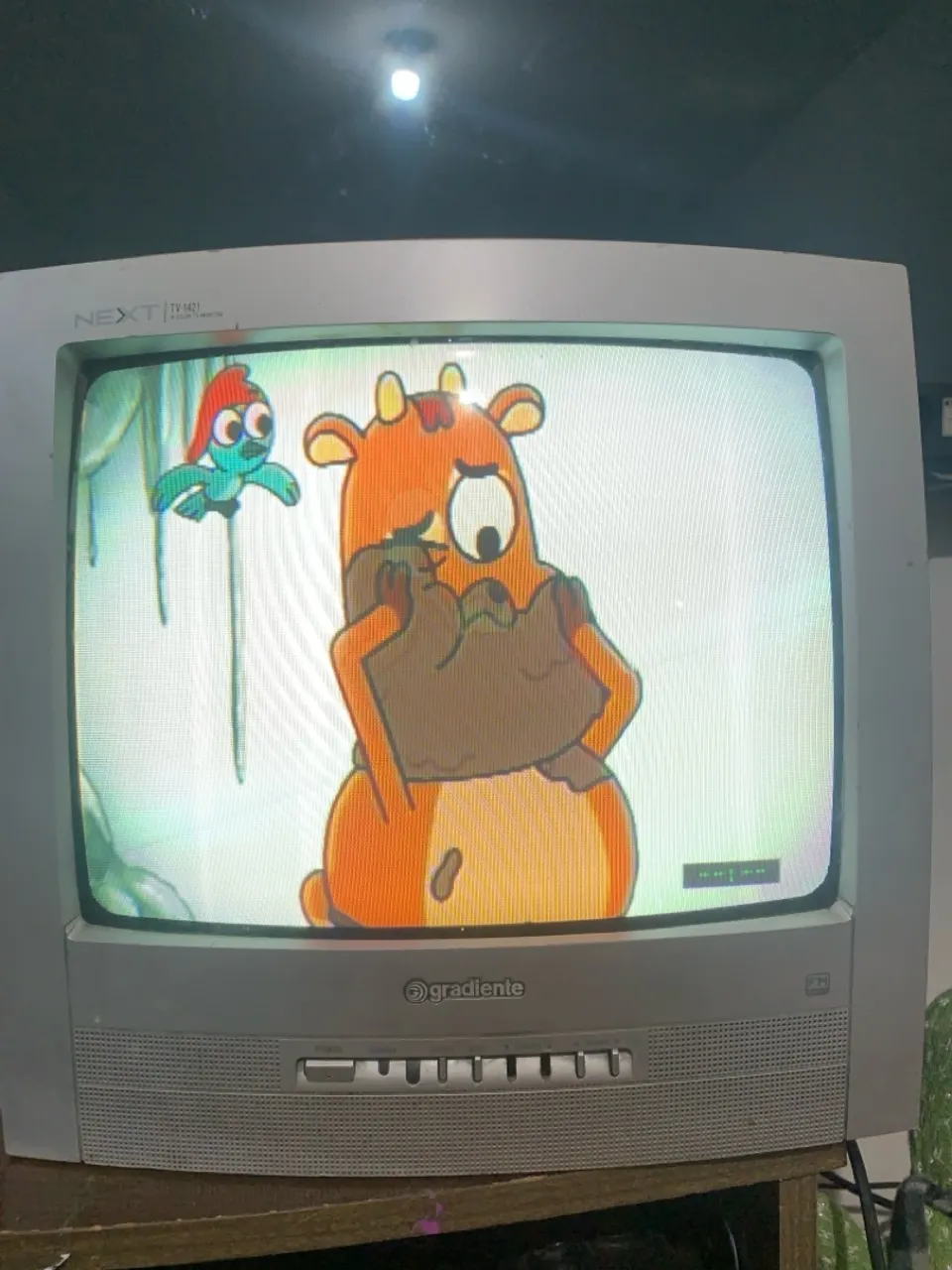 "televisao 14 polegadas smart" - TVs no Brasil