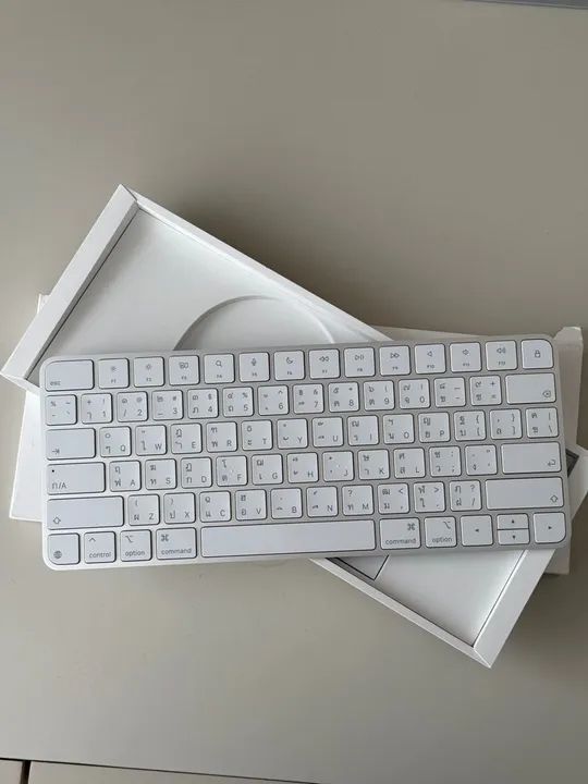 Teclado Apple Magic Keyboard 3 A3203 - Periféricos e Acessórios de ...