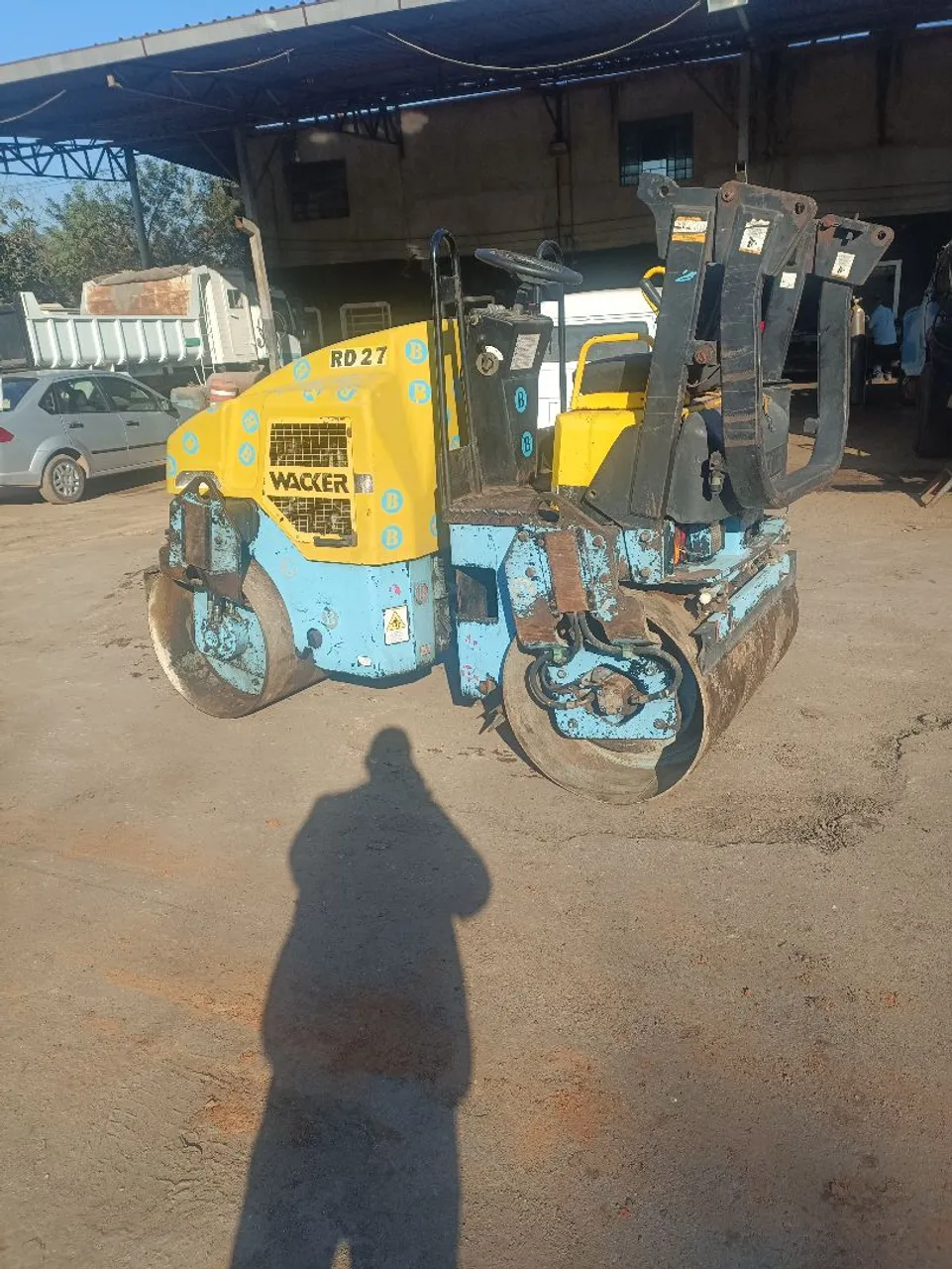 "rolo compactador" no Brasil