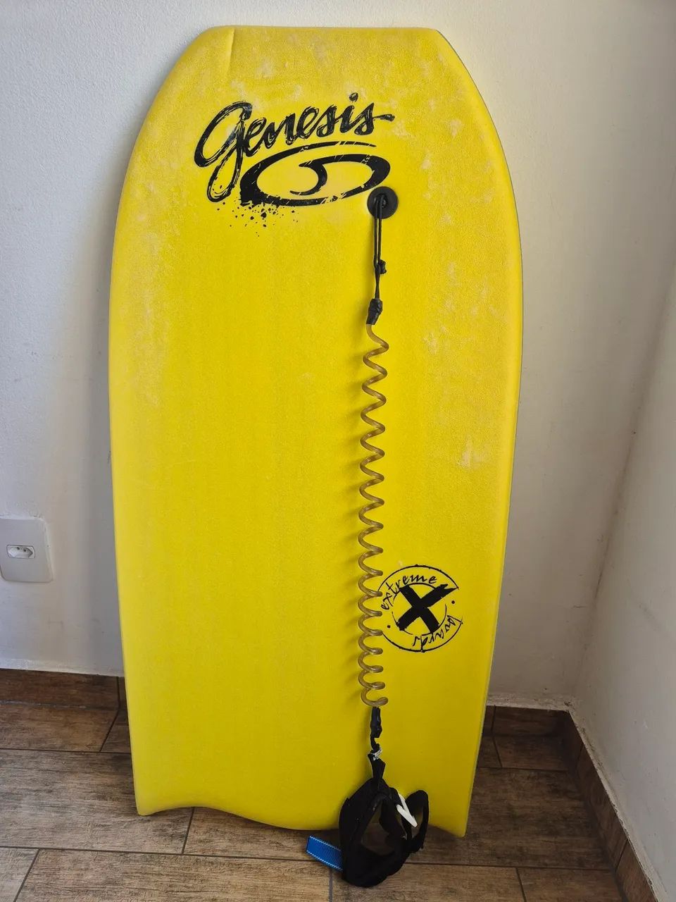 Prancha de bodyboard Gênesis 39" com strep e capa Diamond - Esportes ...