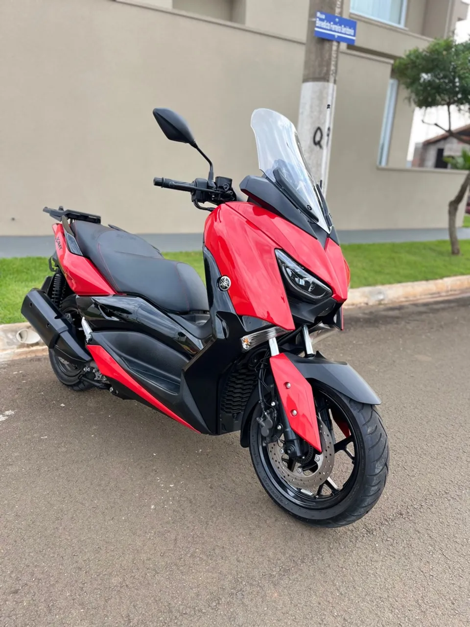 Motos YAMAHA XMAX 2024 no Brasil