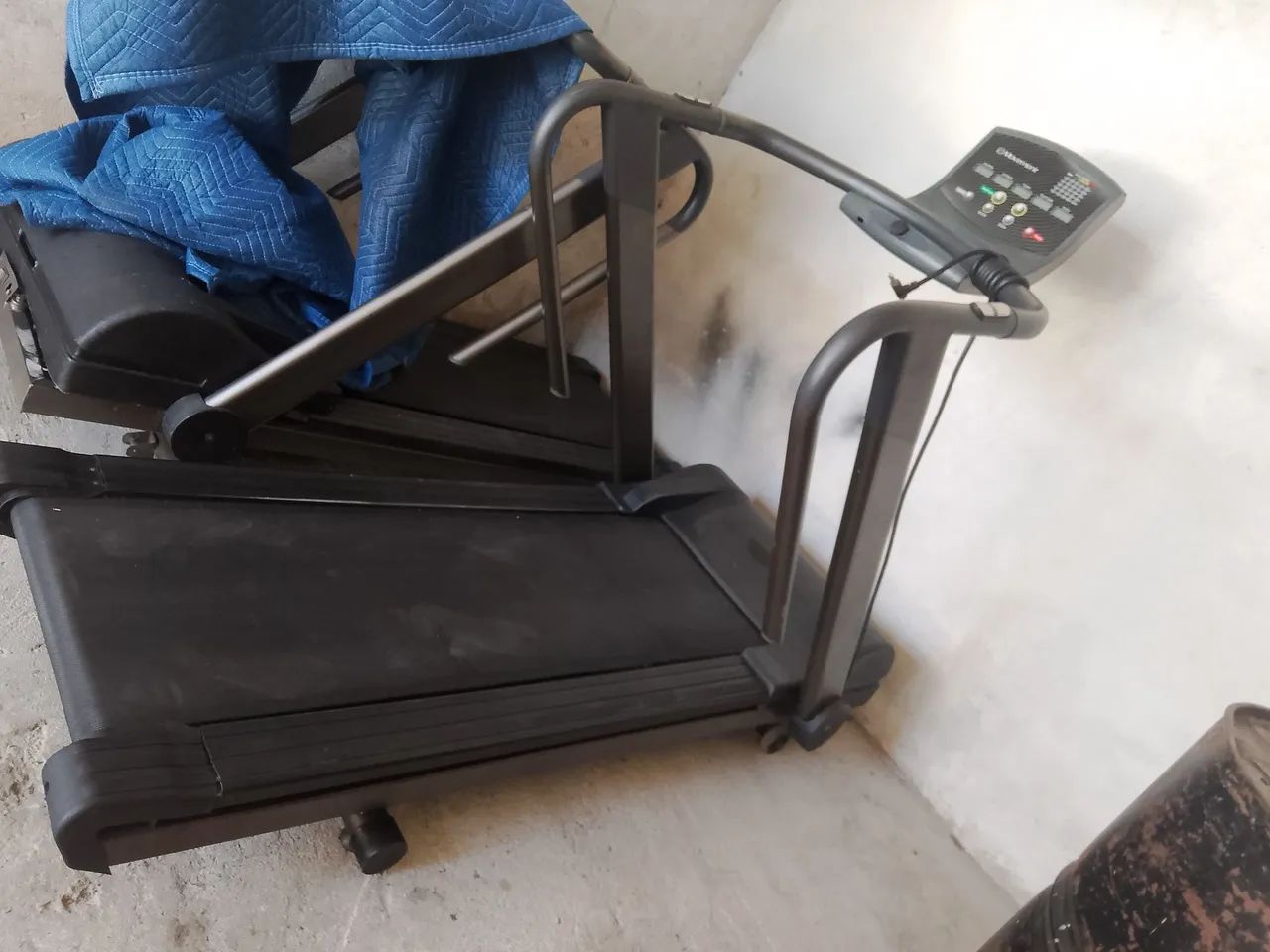 Esteira movement LX 160 geração 3 profissional - Academia e Exercícios ...